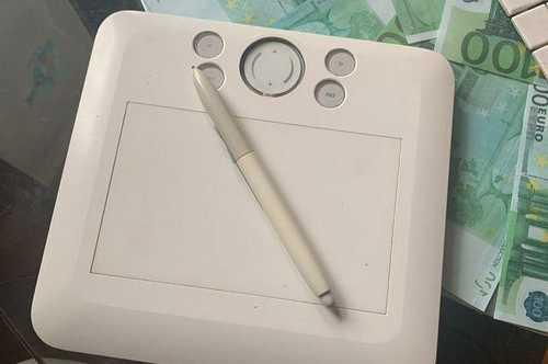 Графический планшет Wacom bamboo fun cte-450. Ручк