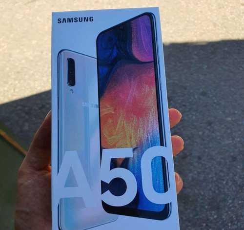 Samsung Galaxy A50 Перламутр 64гб