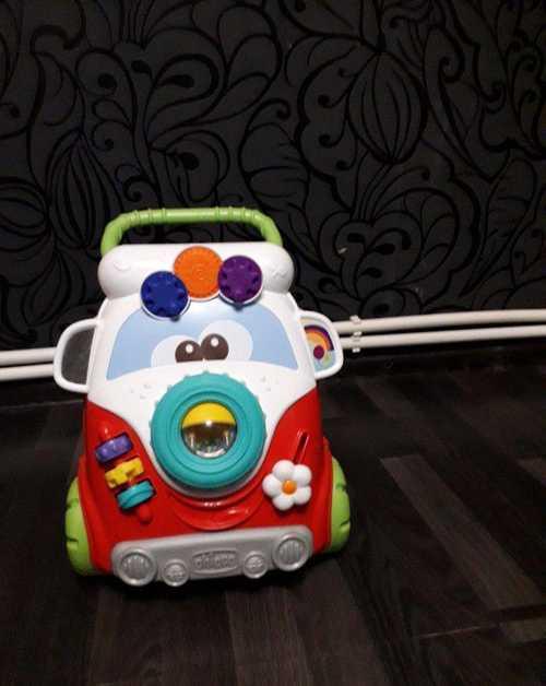 Каталка чикко паровощ