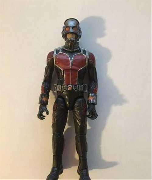 Фигурка Marvel legends ant-man (Человек-муравей)