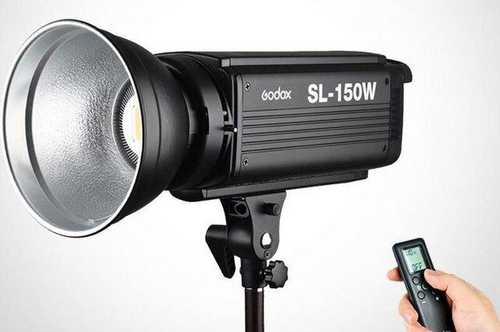 Осветитель Godox SL-150W студийный LED