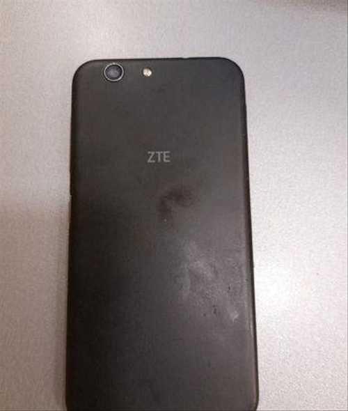 ZTE blade Z10