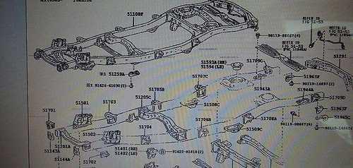Подушка кузова/рамы Land Cruiser 100. Комплект 18