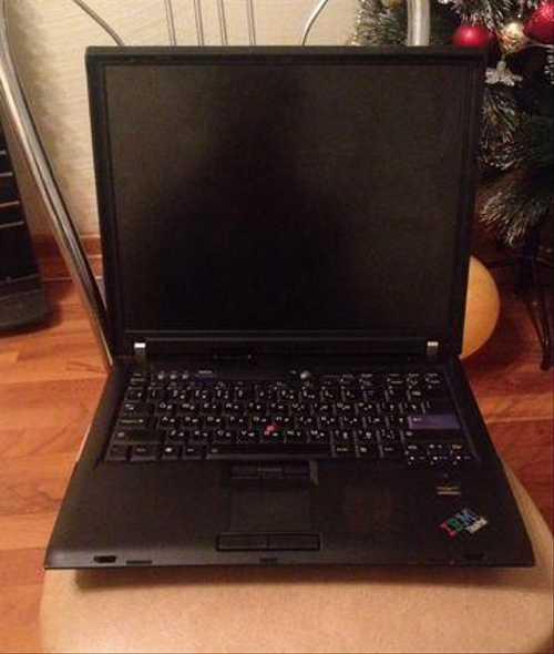 Ноутбук Lenovo R60e Win 8.1