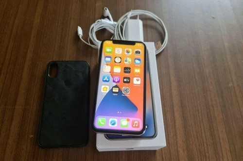 iPhone X Silver 64Gb