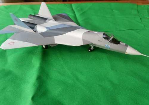 Модель самолёта Су-57(Т-50)