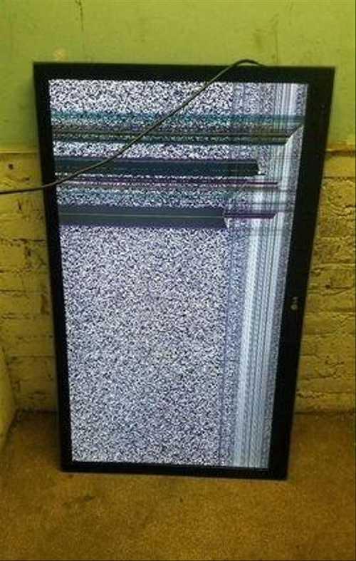 Телевизор LG 47LW4500-ZB на запчасти,разбит экран