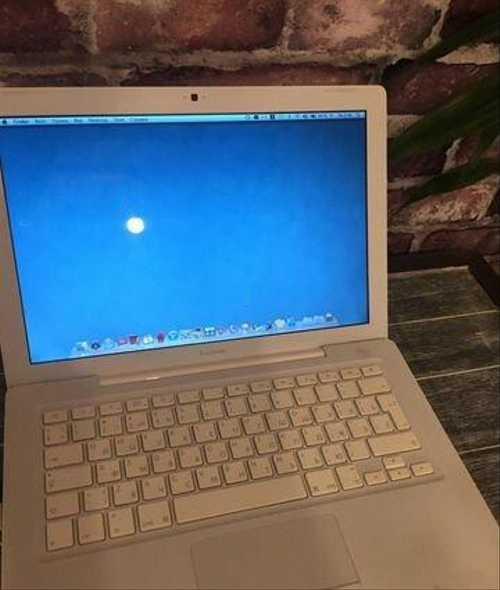 Apple MacBook 3,1 конец 2007 белый 13“ раритет