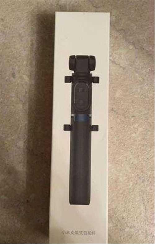 Монопод Xiaomi Mi Bluetooth Selfie Stick Tripod (B