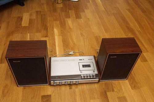 Кассетный магнитофон Philips N2400