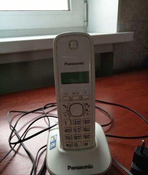 Телефон Panasonic KT-TG1611RU