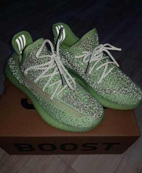 Кроссовки Adidas Yeezy boost 350 салатовые