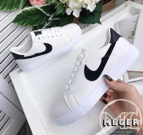 Кроссовки Nike white жен. 41 р