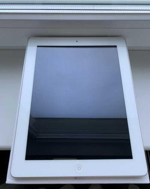 iPad 4 Retina 16 gb Cellular + Wi-Fi