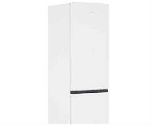 Холодильник с морозильником Hisense RB343D4CW1