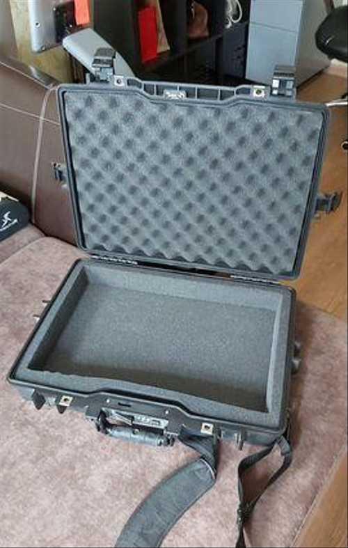 Pelican 1495 Laptop Case Black, как новый