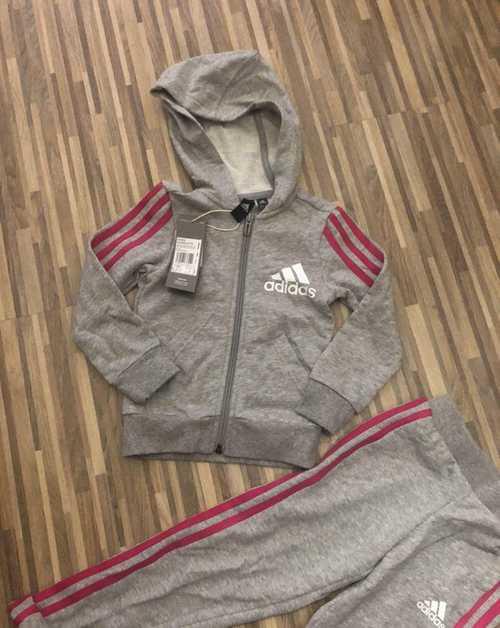Спортивный костюм новый рр 110 adidas