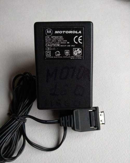 Сетевые зарядные устройства для Motorola и Nokia