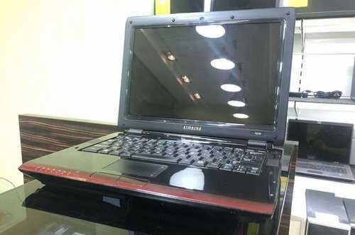 Компактный ноутбук Samsung для работы с документам