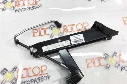 Домкрат VW Tiguan 2007-2011
