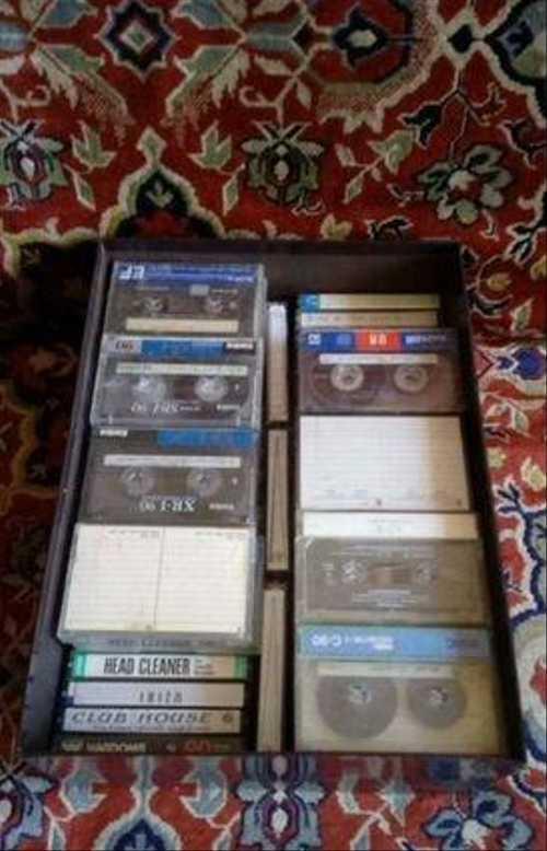 Аудио кассеты с записью, 60шт(цена за все)
