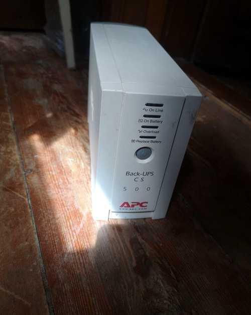 Источник бесперебойного питания APC Back-ups CS 50