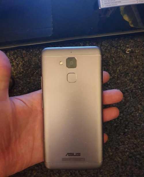 Телефон Asus zenphone 3 max