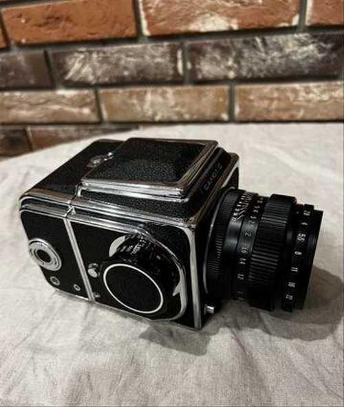 Плёночный фотоаппарат Салют-С
