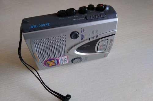 Кассетный диктафон-плеер Sony TCM400DV