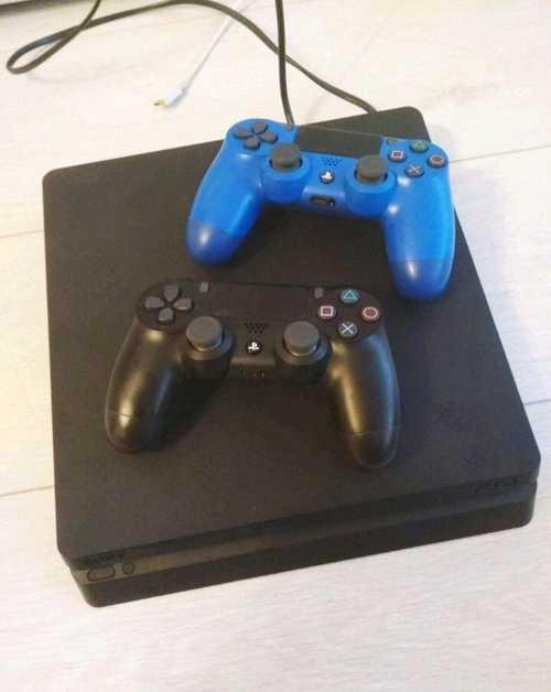 Sony PS4 Slim 1tb+2 геймада v.2