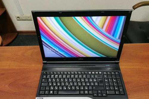 Ноутбук Fujitsu Celsius H720