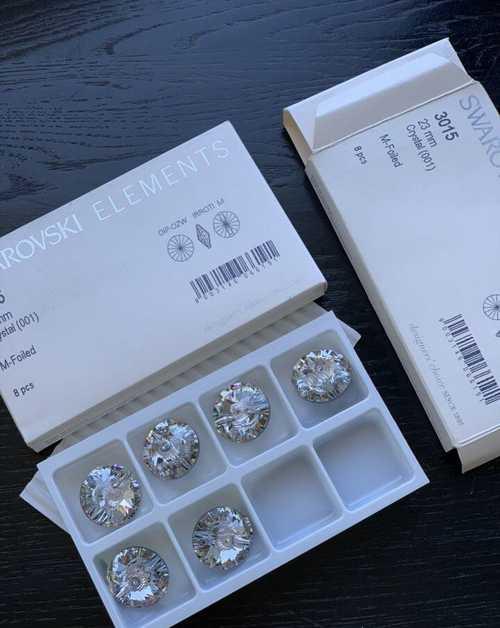 Swarovski кристаллы, пуговицы