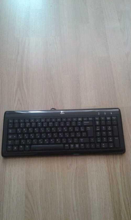 Клавиатура Logitech Keyboard