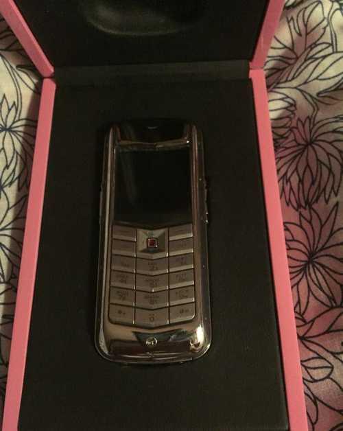 Vertu constellation pink