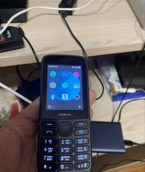 Телефон nokia 215 4g