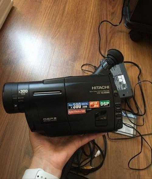 Видеокамера hitachi