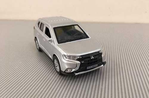 Модель mitsubishi outlander