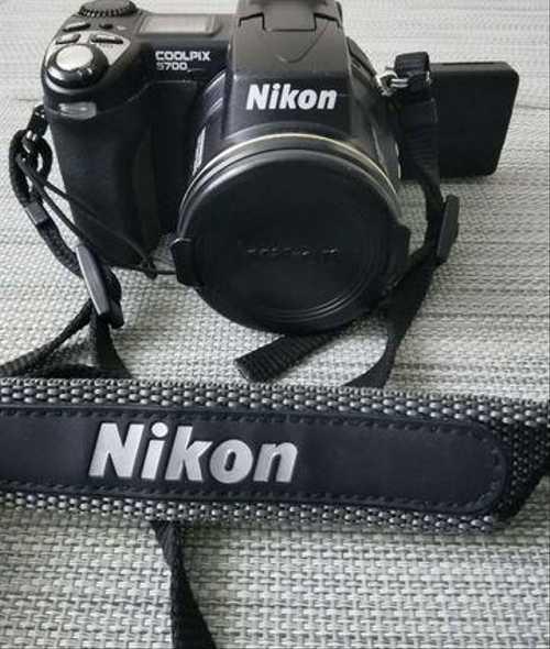 Nikon coolpix 5700