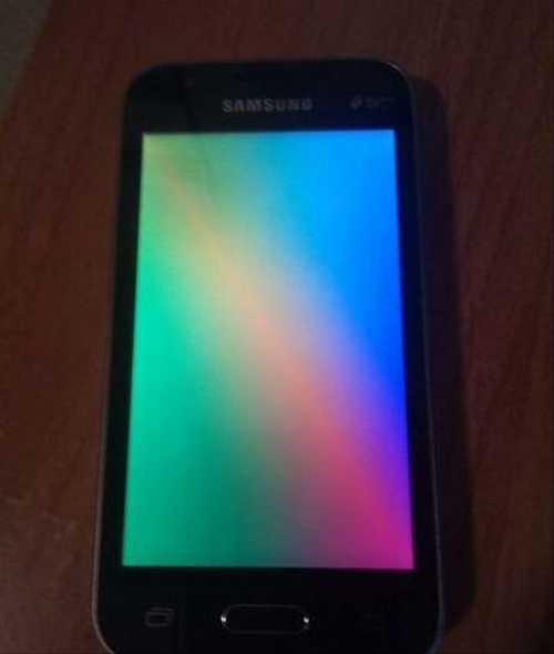 Смартфон Samsung J1 mini