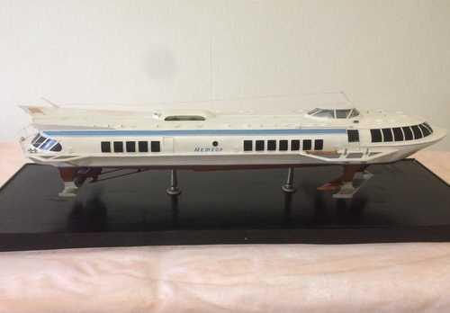 Катер метеор