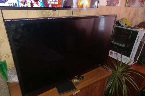 Телевизор HEC 32 (81 cм)