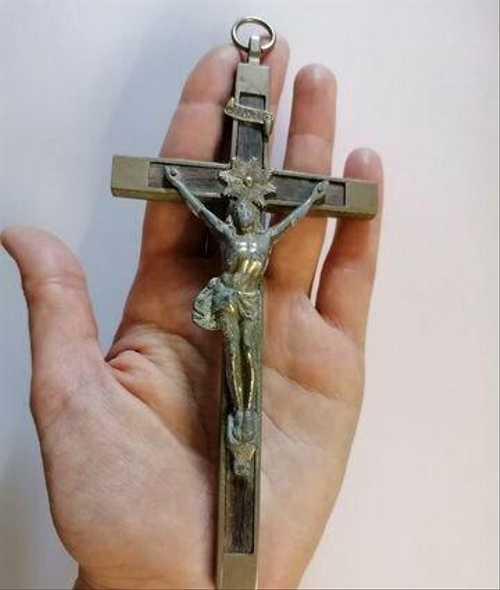 Коллекционирование католический крест распятие