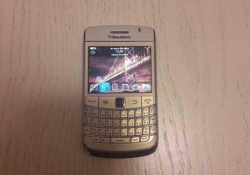 Смартфон blackberry bold 9900