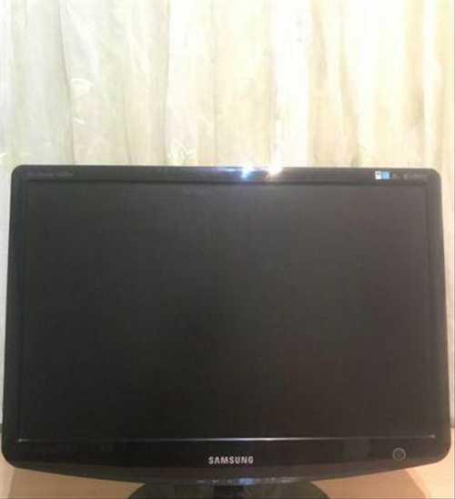 Монитор Samsung SyncMaster 2232bw (22 диагональ)