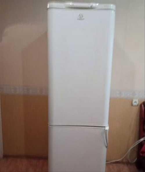 Холодильник indesit c138 NF G