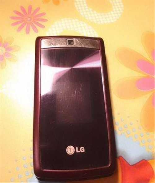 Кнопочный телефон LG KF 300
