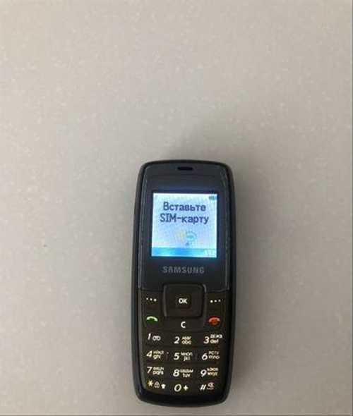 Телефон samsung sgh-c140 с зарядкой