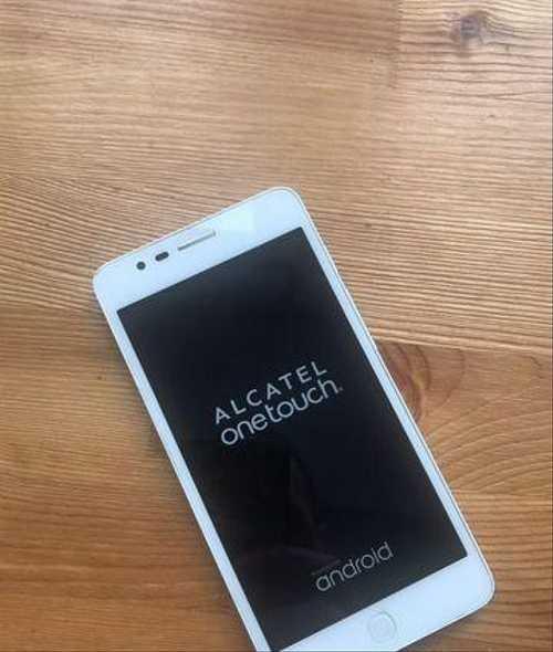 Смартфон Alcatel OneTouch Pop