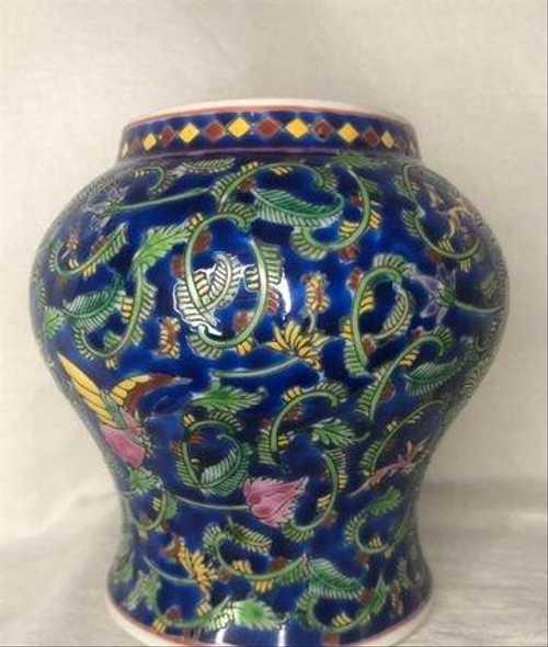 Старинная китайская фарфоровая ваза