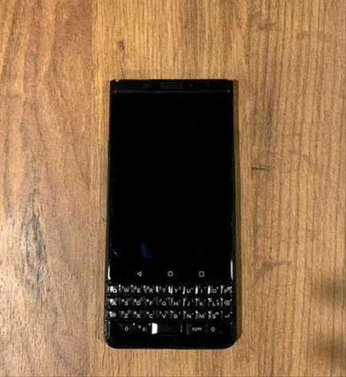 Телефон BlackBerry keyone
